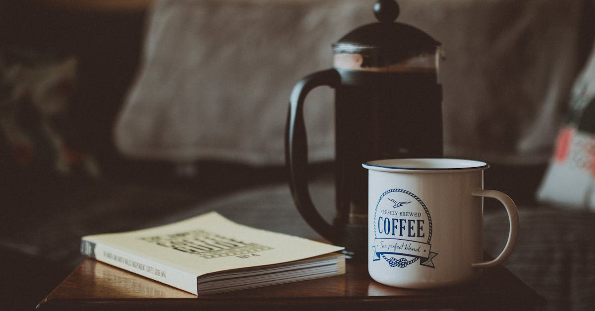 Comment réussir à préparer un café parfait avec une cafetière à piston ...